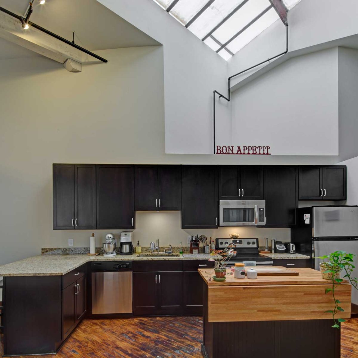SAAarchitects - Linden Loft Apartments