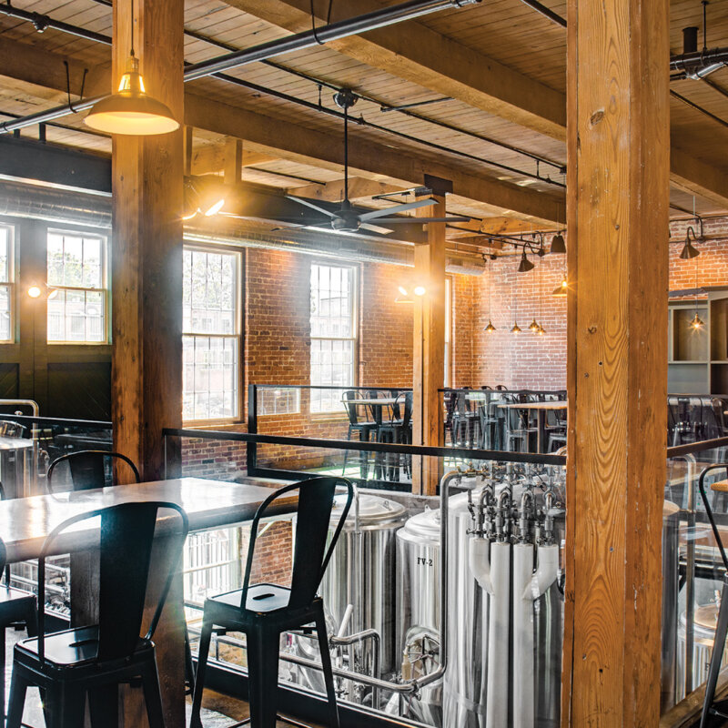 SAAarchitects - Red Lion Table Company